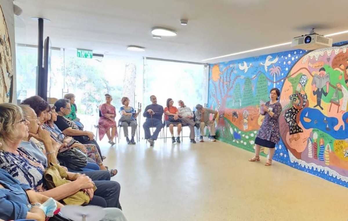 The History of Hebrew Language Through Time | Friends of the Academy of ...